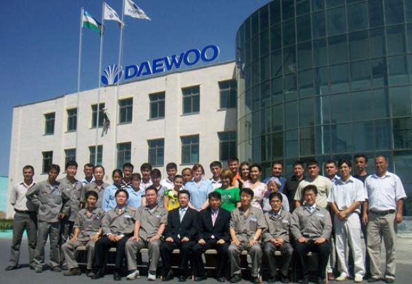 Daewoo: Bài học tự sụp đổ về gã khổng lồ Hàn Quốc vang danh thế giới