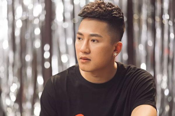 Tiểu sử Châu Khải Phong: Hành trình âm nhạc đầy thăng trầm