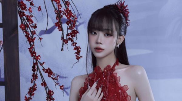 Tiểu sử Nguyễn Cao Bảo Uyên: Nữ ca sĩ trẻ của nhóm Dreamer